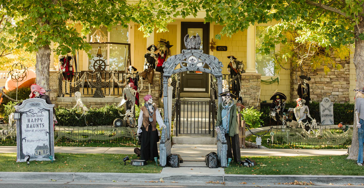 Daybreak Halloween Decorations - Daybreak Utah Homes